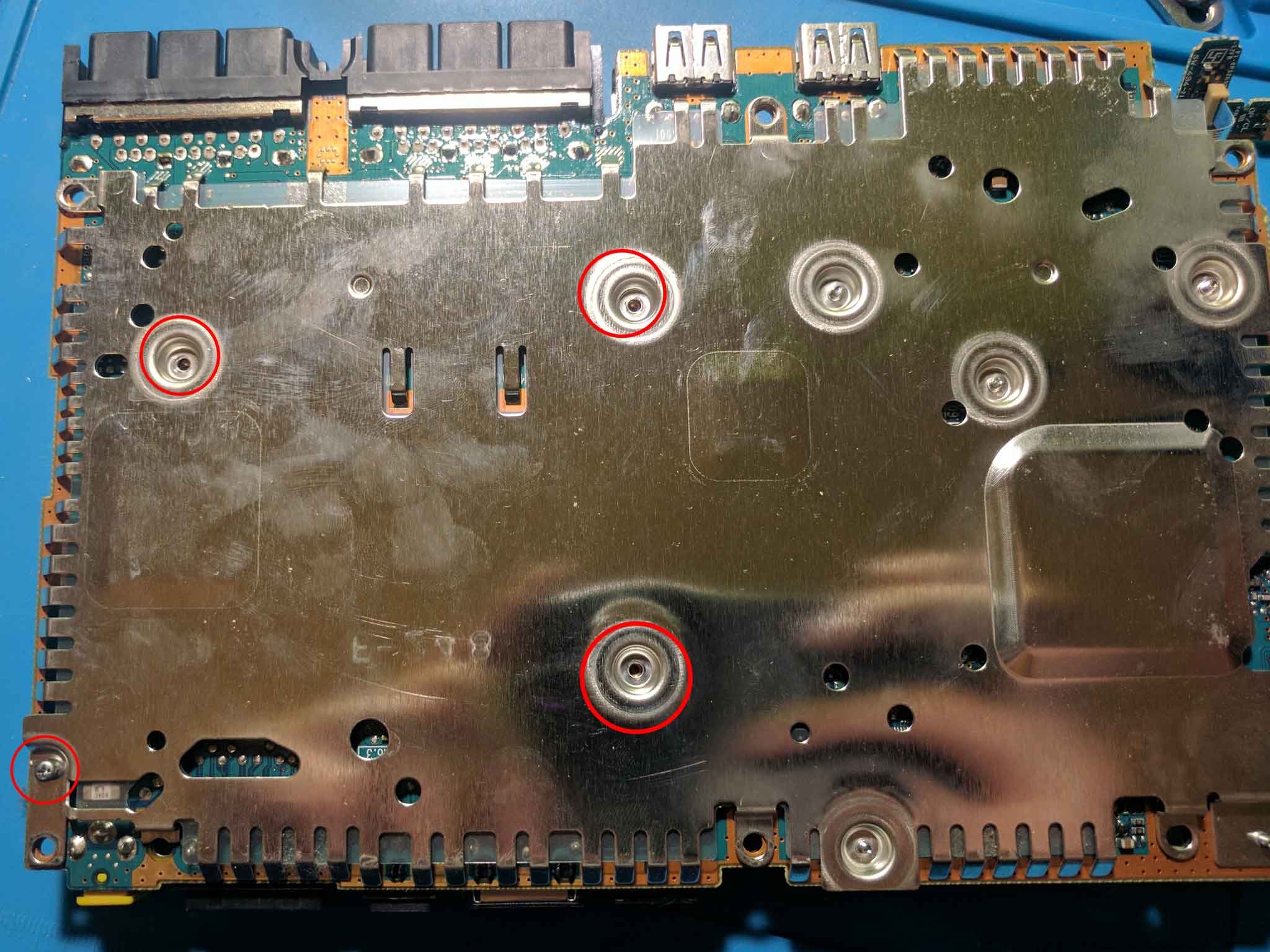 SCPH-70012 PS2 slim teardown guide - William Quade