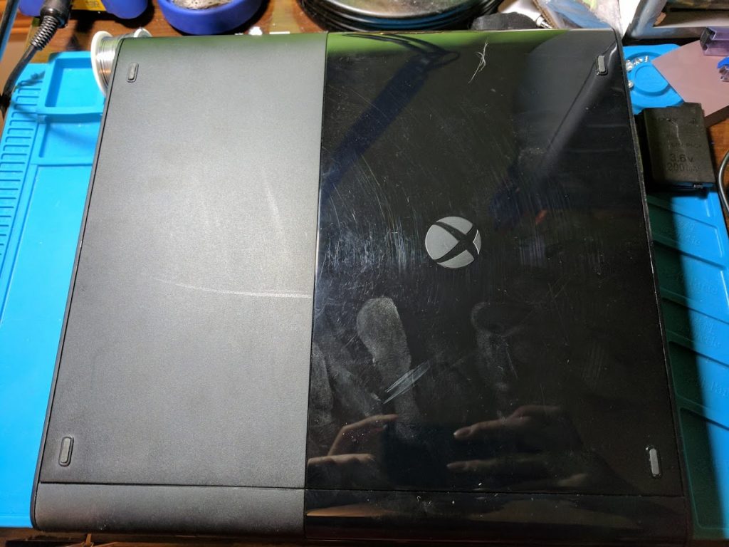 Xbox 360 E teardown guide - William Quade